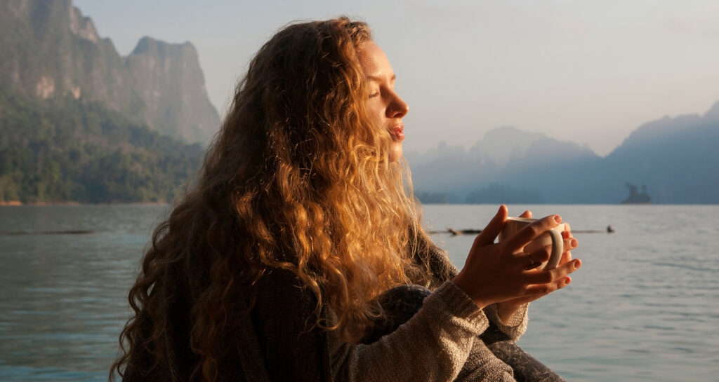 Slow down: Mastering moderation in a hectic Christmas season - Refinelife