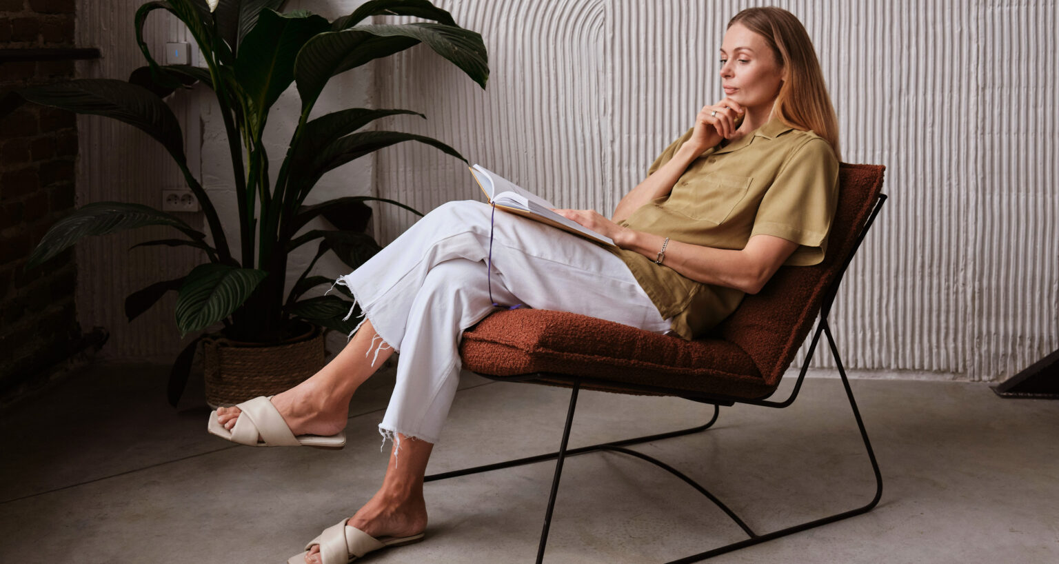 Underdressed or overdressed? Why effort always wins - Refinelife