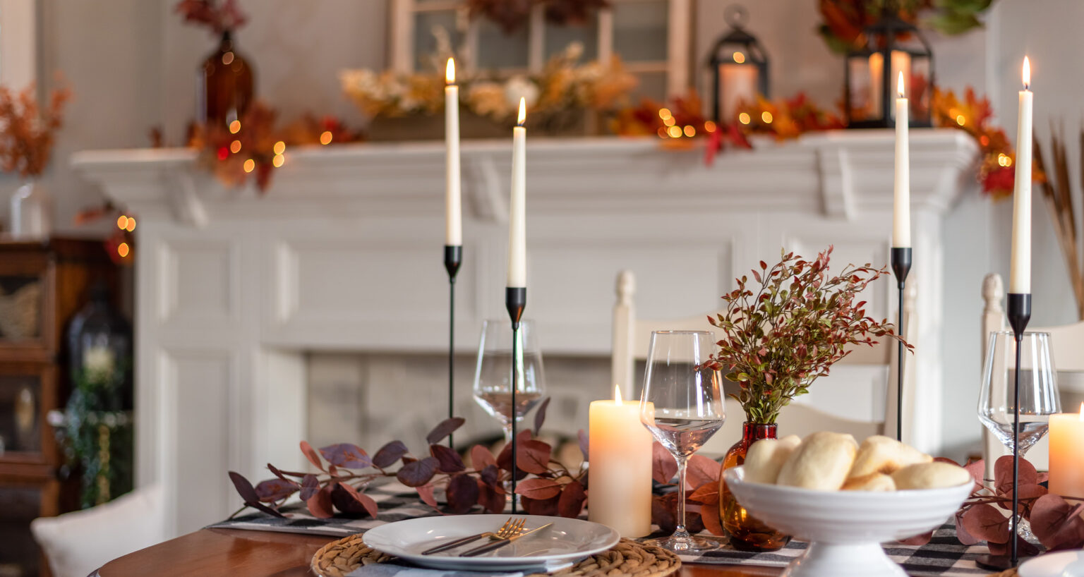 20s and 30s Thanksgiving: Traditions to start for young adults - Refinelife