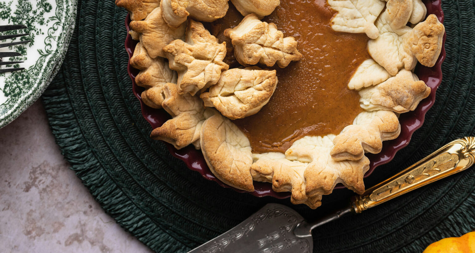 Sweater weather baking: 12 cozy pumpkin recipes - Refinelife